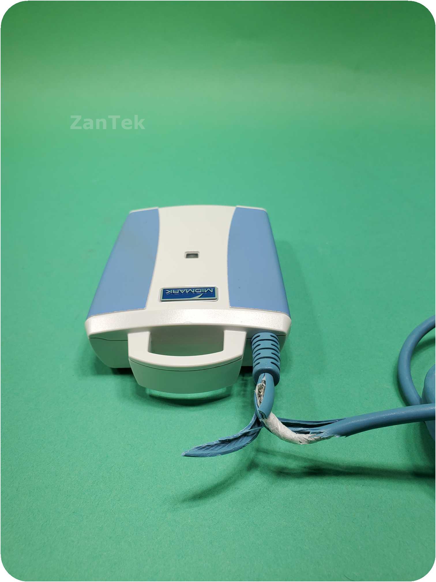 Zantek Medical - 325494-Midmark IQecg Digital ECG EKG Machine