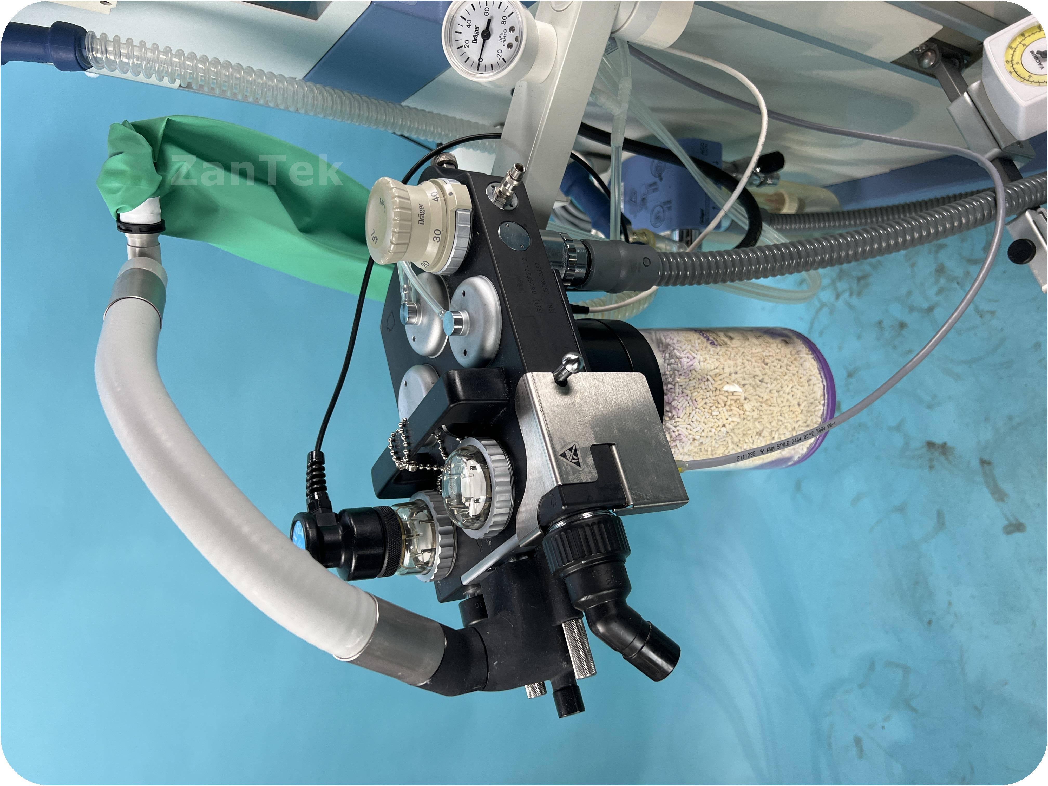 Zantek Medical - 330843-Drager Fabius GS Premium Anesthesia Machine