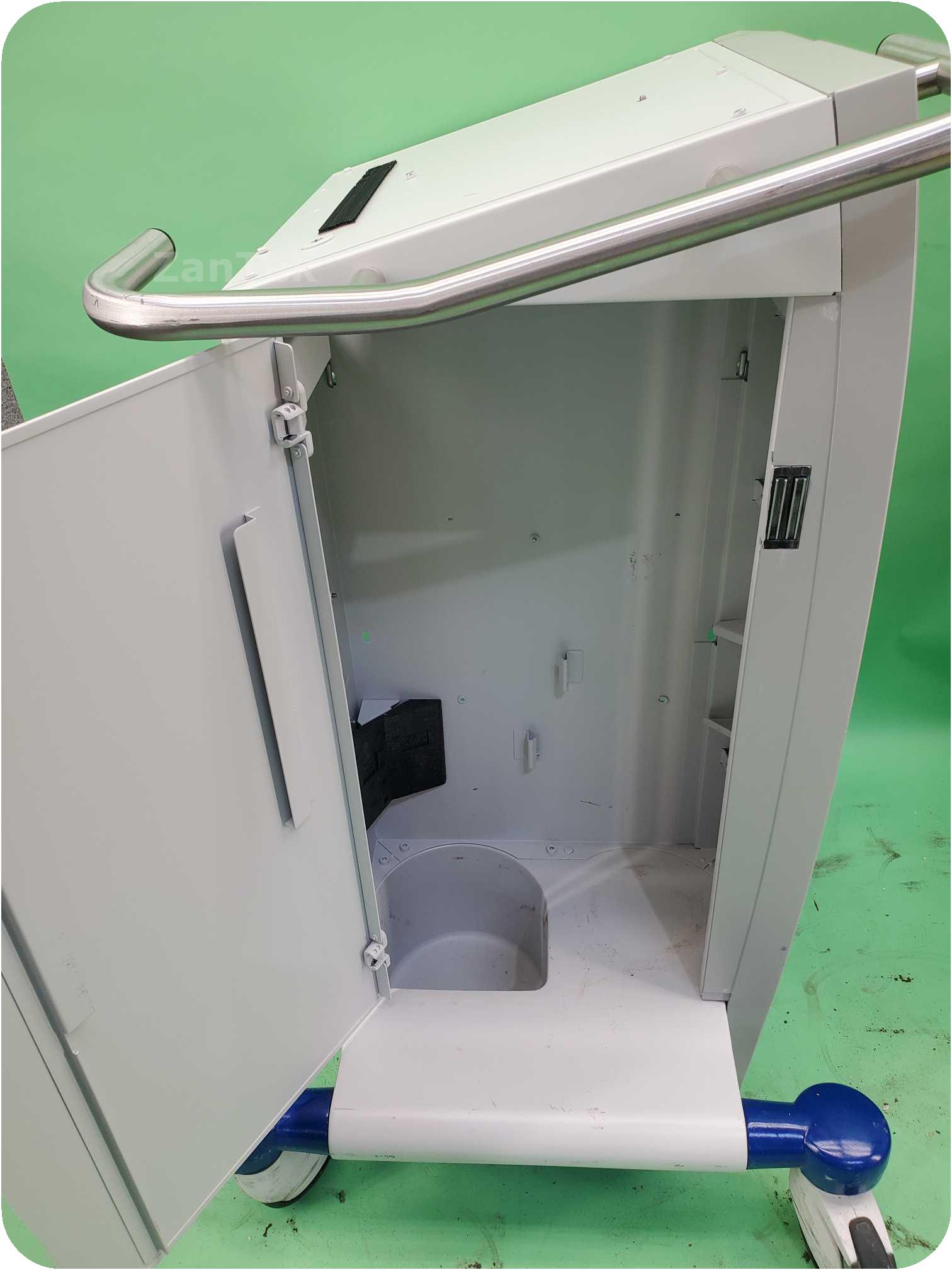 Zantek Medical - 331788-Erbe VIO CART for Electrosurgical System