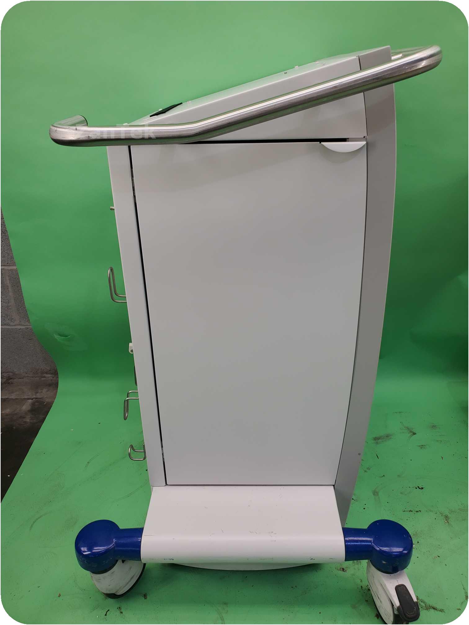 Zantek Medical - 331788-Erbe VIO CART for Electrosurgical System