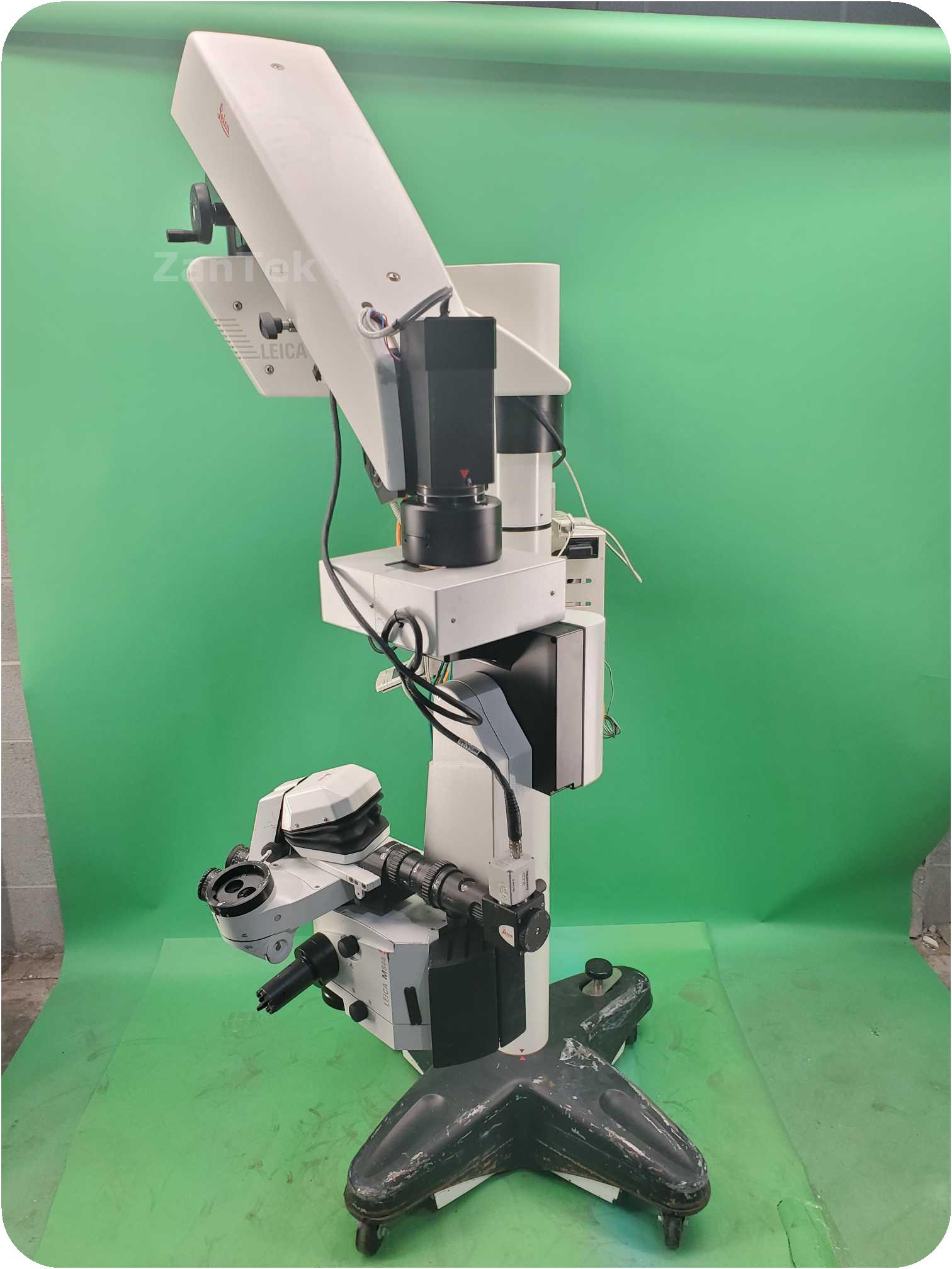 Zantek Medical - 339198-Leica M844 F40 Ophthalmic Surgical Microscope