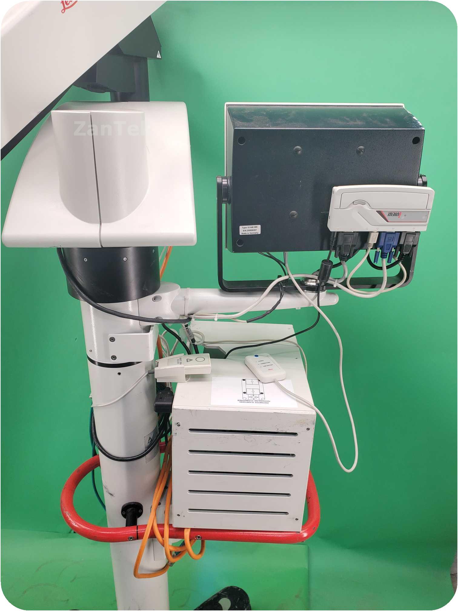 Zantek Medical - 339198-Leica M844 F40 Ophthalmic Surgical Microscope