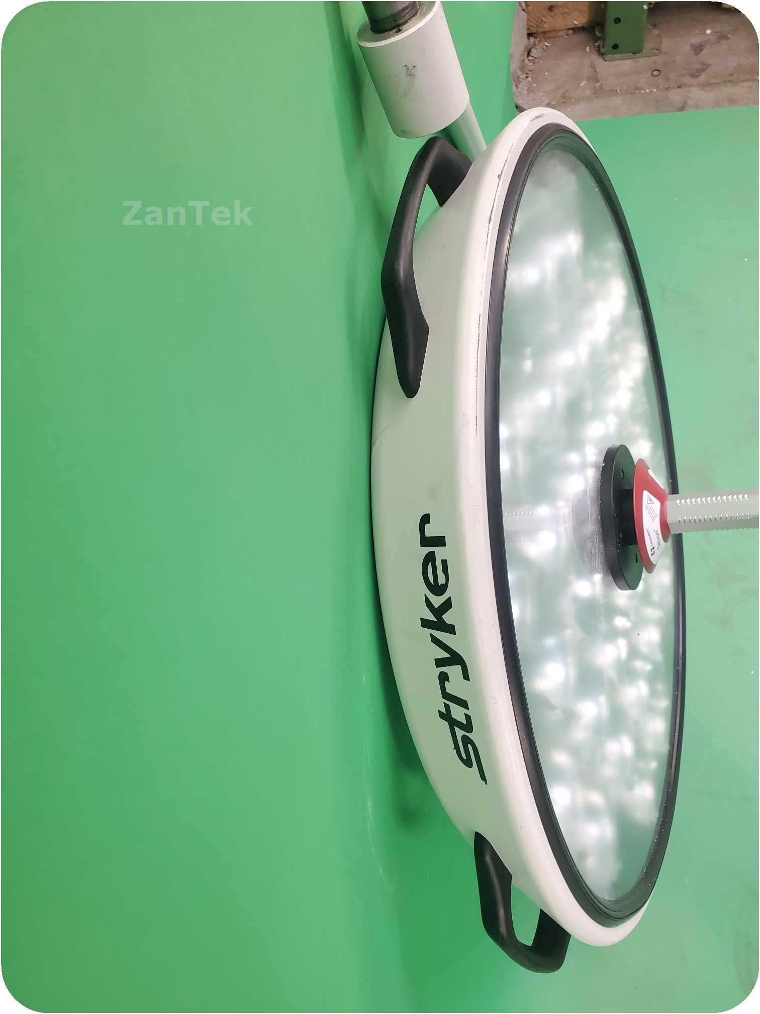 Zantek Medical - 343240-VISUM LED 2 Surgical Light