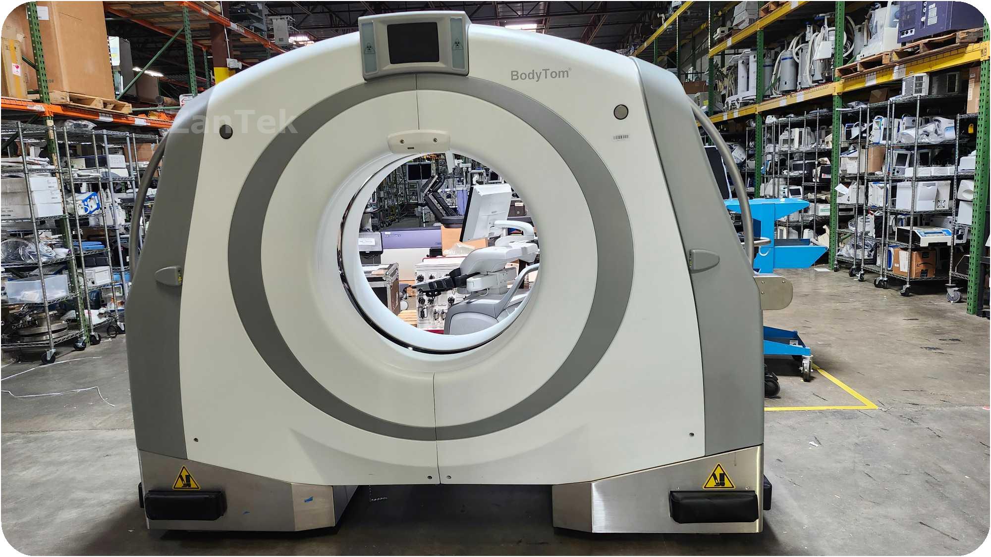 Zantek Medical - 358384-Neurologica BodyTom Elite NL 4000 CT Scanner